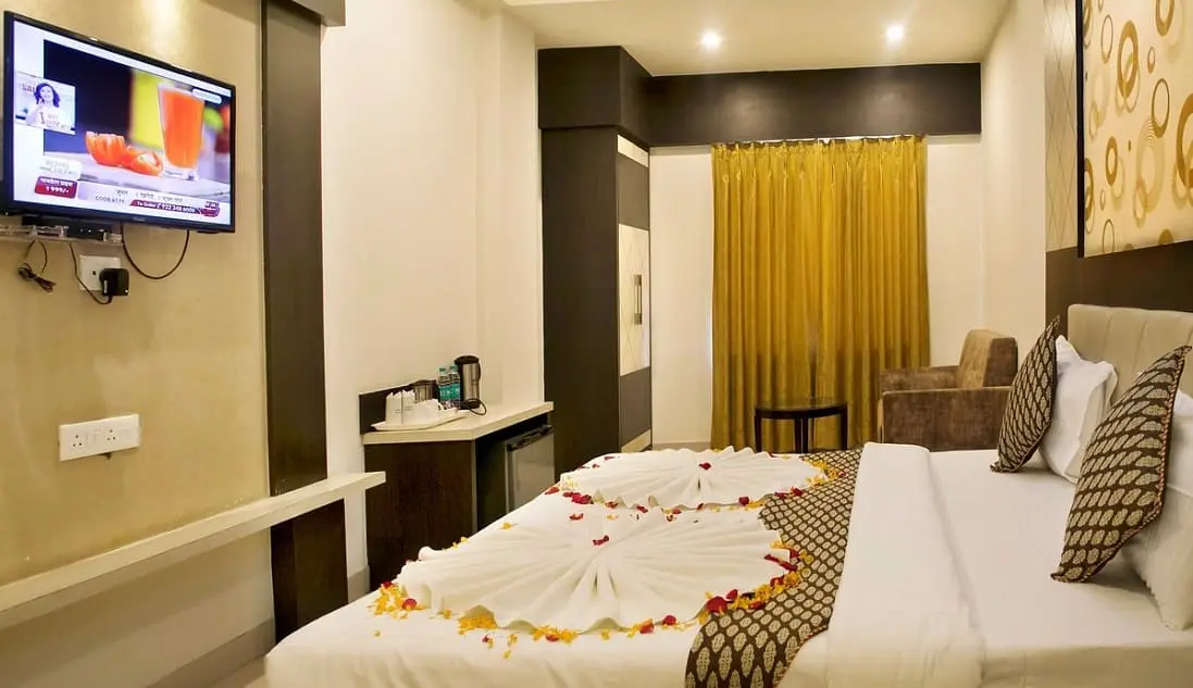 Best Three Star Hotel in Varanasi-तीन सितारा होटल, वाराणसी